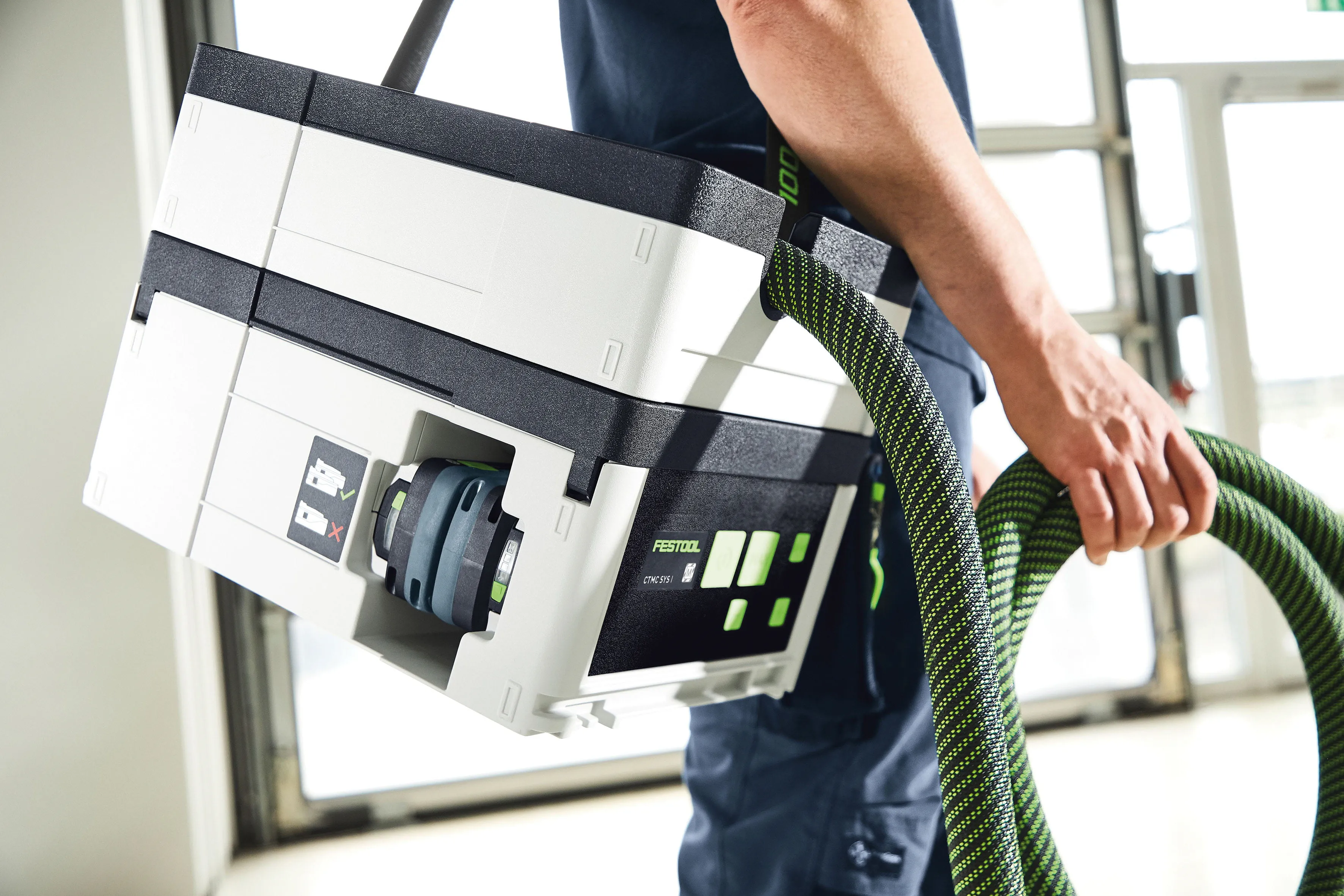 Sauger von Festool – ab sofort mit Akku-Power | Die neuen Akku-Sauger ...
